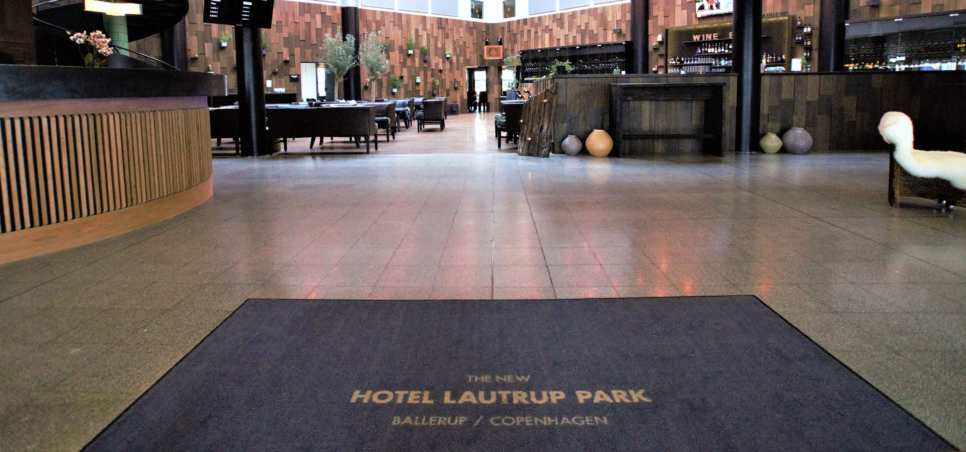 Hotel Lautrup Park – hotel, konference, vinbar og restaurant
